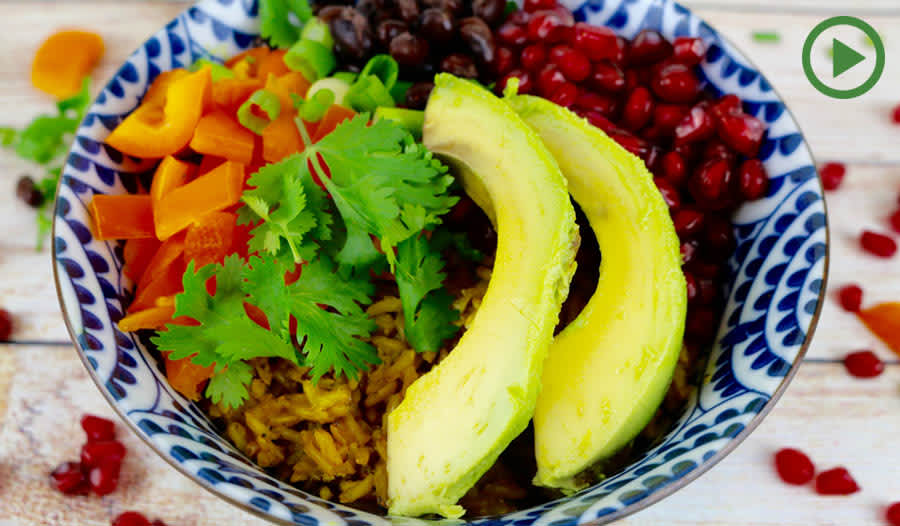 Turmeric Rice and Black Bean Bowl｜ iHerb Blog